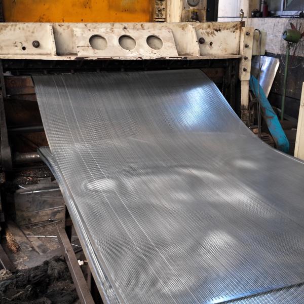 Quality Galvanized Perforated Mesh With 3mm Hole Diameter For Coal Yard Windbreak for sale
