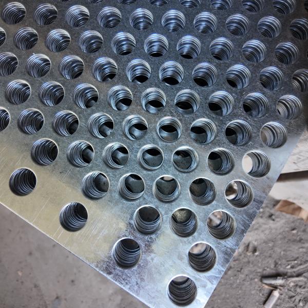 Quality 1220×2440mm Perforated Steel Sheet Round Holes For Material Separation for sale