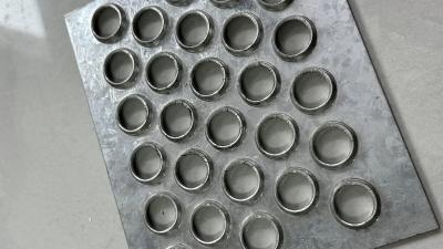 China Round Hole Metal Perforated Plate for Machinery Protection Custom Special Shape for sale