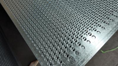China 0.8mm Thick 1.5mm Aperture Galvanized Perforated Sheet for sale