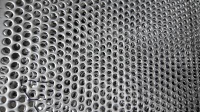 China 316L Stainless Steel Perforated Mesh Plate 1.5mm Hole Thickness 3mm for sale