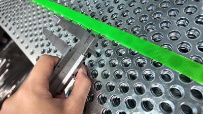 China 1mm Thick Galvanized Mild Steel Perforated Mesh for Grain Sieving Screening for sale
