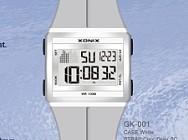Cina Multi orologio di Digital dei signori del quarzo di sport di funzione L38.0*W42.0*H11.9MM in vendita
