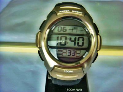 Cina Orologi dello sport degli uomini di plastica/orologio doppio del quarzo di Digital dei signori di tempo in vendita