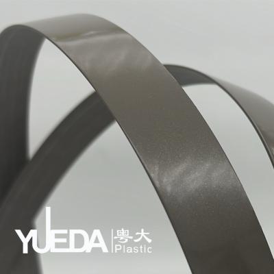 China High Gloss PVC Edge Banding Tape 0.4MM-3MM Thickness Wear Resistance M9038 for sale