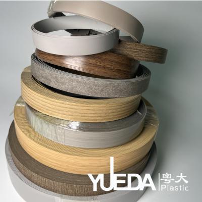 China Fashionable Waterproof Wood Veneer Edge Banding PVC Flexible Edge Banding 11 Colors for sale
