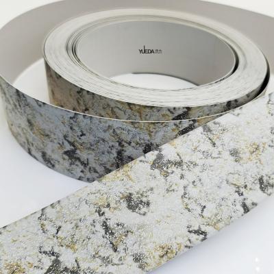 中国 YUEDA プラスチックエッジ/シールストリップ（モデルA0155）：高靭性、折り曲げに強く、鮮やかな印刷パターンと耐スクラッチ性 販売のため