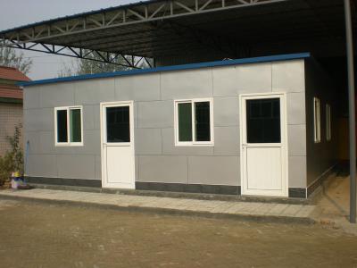 China Prefabricated Light Steel Structure House , Pre Engineered Metal Buildings for sale