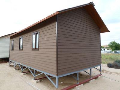 Cina Camera prefabbricata d'acciaio rovesciata del tetto per la famiglia che vive con il rivestimento di UPVC in vendita