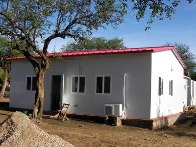 China Comfortable Prefab Light Steel Structure Villa For Temporary Living Housing for sale