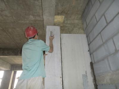 China Prefabricated Interior Wall Panel With Steel Structure ISO9001 / ISO14001 for sale