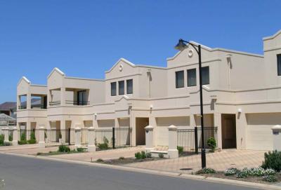 China Steel Structure Labor Prefabricated Apartment Buildings / White Modular Homes for sale