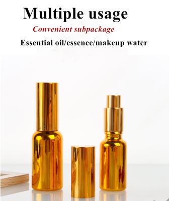 Cina Luxury Brillante 30ml 50ml 60ml Oro Electroplate UV Siero vetro dorato olio essenziale bottiglia gocciolante di vetro con testa spray in vendita