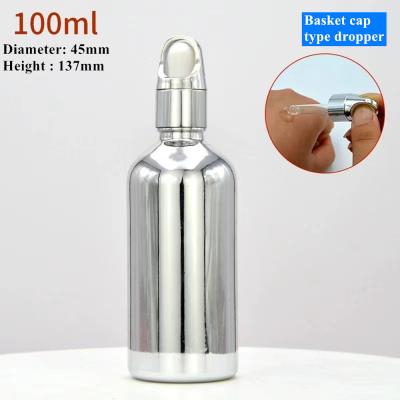 Cina 10ml 20ml 30ml 50ml Elettroplate Colore Oro Imballaggio Cosmetico di lusso Bottiglie gocciolanti in vetro per uso di oli essenziali in vendita