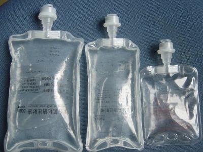 Cina 500 ml di 1000 ml di sacchetto per infusione di soluzione salina normale di cloruro di sodio, portamento singolo per via endovenosa, sacchetto per fluidi IV non in PVC con Euro Cap in vendita