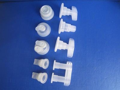 Cina 28mm 30mm 32mm Farmaceutico IV Bottle Pull Ring Infusion Euro Head Cap PP infusion cap Euro Cap in vendita