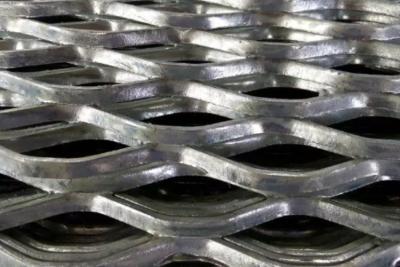 China 0.5 mm tot 8 mm Aluminium Diamant Mesh Plaat Uitgebreid Metalen Mesh Aluminium Te koop