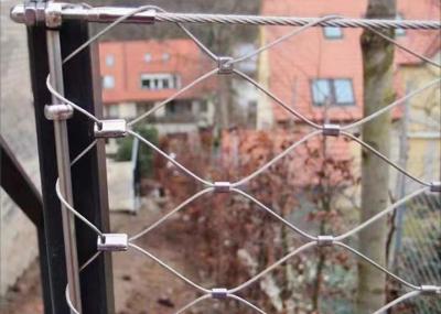 China Gesloten mond Type Flexibel roestvrij staal kabel mesh 304 staal touw mesh for sale