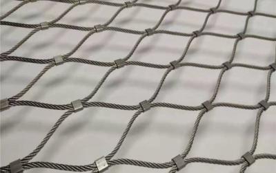 China Aisi 316 2.4mm Wire Rope Mesh Para 50mm Gibbon Cercas Cercas à venda