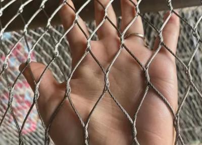 China Stainless Steel Wire Rope Mesh with 42mm*42mm Mesh Size in Expanded Style for Corrosion Resistant Zoo Rope Netting for sale