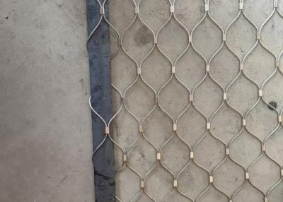 China Lightweight Flexible SS316 Wire Rope Mesh with Easy Installation for Security Fence for sale