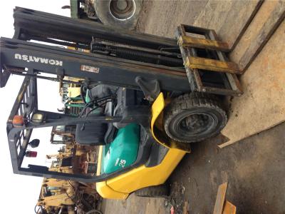 China used komatsu FD25 forklift for sale