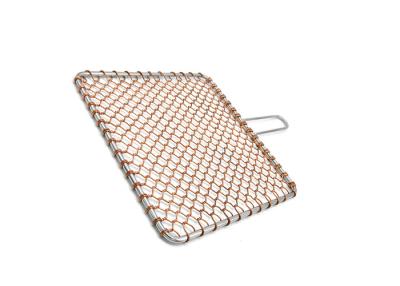 Cina Reticolato quadrato della griglia del barbecue del rame di Mesh Steaming Cooling Baking Net di forma con la rete metallica del barbecue della maniglia in vendita