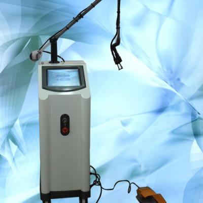 China Rf Co2 Fractional Laser For Skin Resurface / Vertical Rf Co2 Fractional Laser for sale
