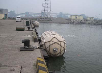 China Marine Ship Protective Pneumatic Marine Yokohama Fender for sale
