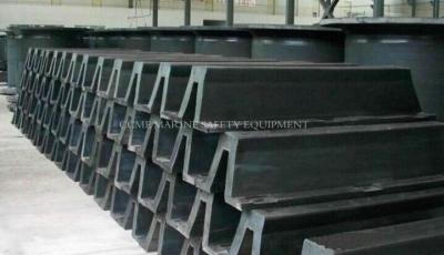 China High Energy Absorption Solid Super Arch Rubber Fender for sale