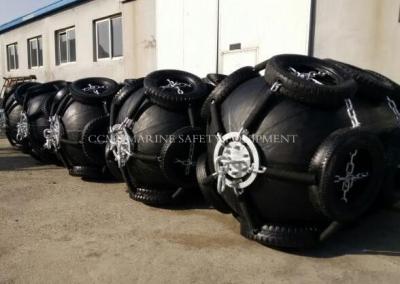China Ship Inflatable Pneumatic Marine Rubber Fender for sale