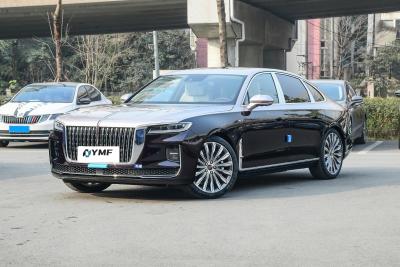 Cina Potenza massima 220kW Hongqi H9 Auto elettrica con 5209*2010*1731mm 299Ps Full-Size Luxury in vendita