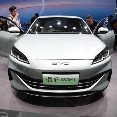 China BYD Seal 06 DMI Gas/Petrol Hybrid Mid-Size Sedan with Multi-function Steering Wheel for sale