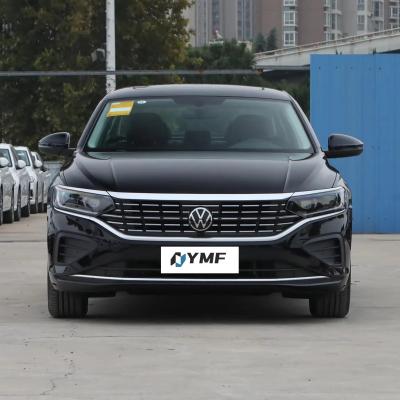 China Bateria de Fósforo de Ferro de Lítio Alimentada VW Sagitário Sedan com AWD e interior de couro à venda