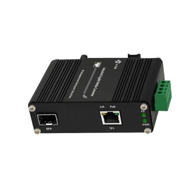 China Fiber Ethernet Media Converter 10/100/1000BASE-T 802.3at PoE to 100/1000BASE-X SFP Gigabit for sale