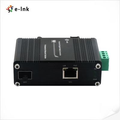Cina Mini Industrial 1-Port 100/1000X SFP a 1-Port 10/100/1000T 60W PoE++ Media Converter in vendita