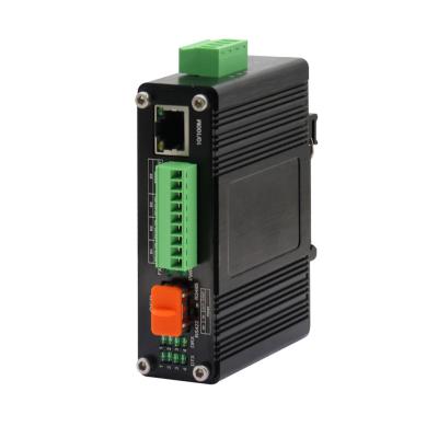 China Mini Industrial 10/100Base-T to 100Base-X SFP Fiber Ethernet Media Converter for sale