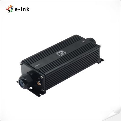 Cina IP67 Extender PoE Gigabit industriale impermeabile (1 x Input 1 x Output) in vendita