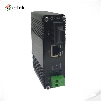 Cina Mini Industrial 10/100/1000Base-T to 100/1000Base-X Media Converter in vendita
