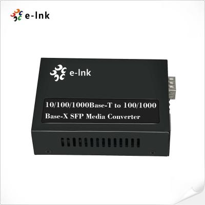 Cina Convertitore di media SFP 10/100/1000BASE-T a 100/1000BASE-X con ingresso alimentazione 48VDC in vendita