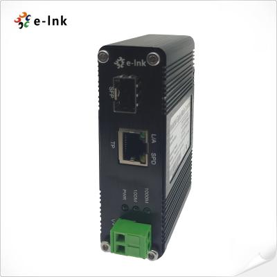 China Mini Industrial 10/100/1000Base-T para 100/1000Base-X SFP Ethernet Media Converter à venda