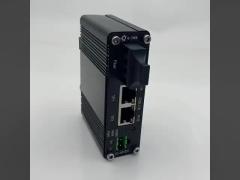 ミニインダストリアル 100/1000BASE-X SFP から 10/100/1000BASE-T 30W PoE+ メディアコンバータ 1 SFP ポート,100Base-FX または 1000Base-X デュアルモード (自動検出)