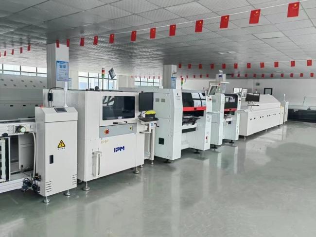 Dual pick and place machines in operation