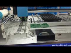 2 1つの破片Mounterの頭部58の送り装置CHMT48VB Benchtop SMDの一突きそして場所のロボットすべて