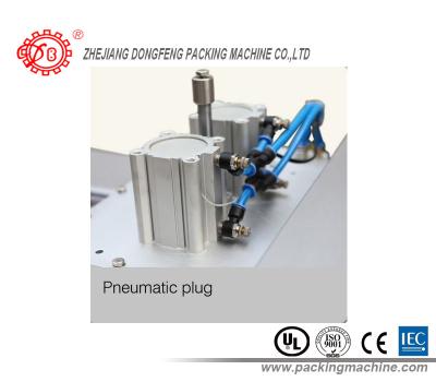 Cina Macchina d'imballaggio sotto vuoto di industriale di Thermoforming per le norme del CE dei prodotti alimentari in vendita