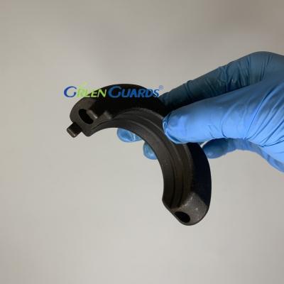 Cina Partimenti di ricambio per tagliaerba Bracket - Yoke Adapter Cap GMT6233 Fits Deere Greens in vendita
