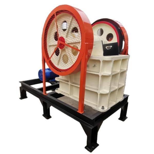 Quality Less Than 18% Material Moisture Cast Steel Jaw Crusher for Limestone/Cobble for sale