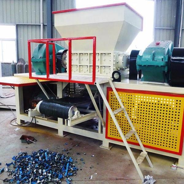 Quality Shredder Machine for Shredding Wood Automobile Plastic Tires and Old Household for sale
