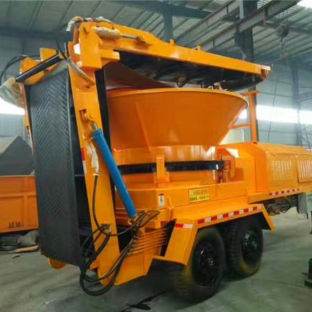 Quality 4-6 Blade Diesel Mobile Big Rotary Hopper Wood Tree Root Chipper Stump Shredder for sale