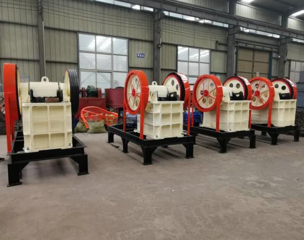 Quality Less Than 18% Material Moisture Cast Steel Jaw Crusher for Limestone/Cobble for sale